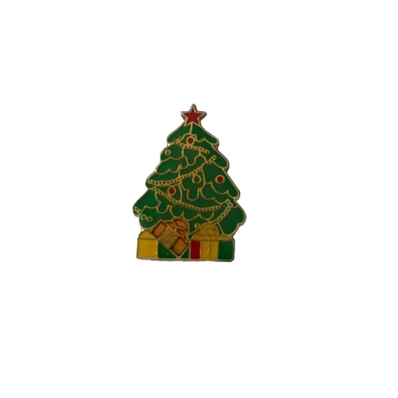 Vintage | Accessories | Vintage Cute Christmas Tree Enamel Pin Vtg ...
